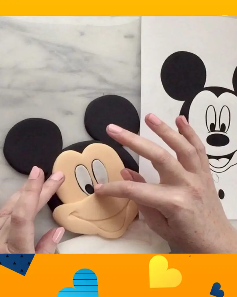 Mickey Mouse Cake - NaBakery