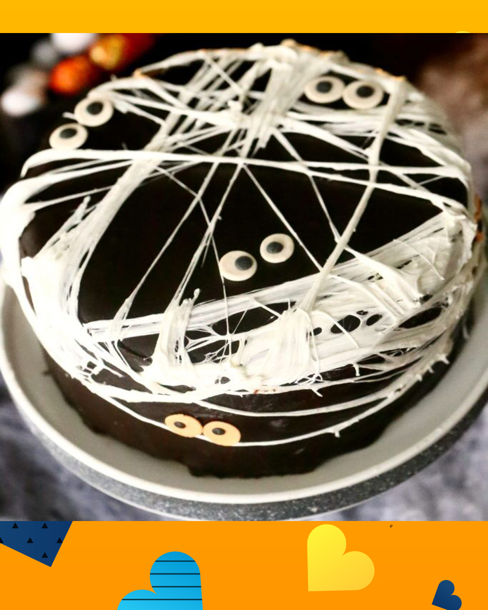 Spider Glam Cake - NaBakery