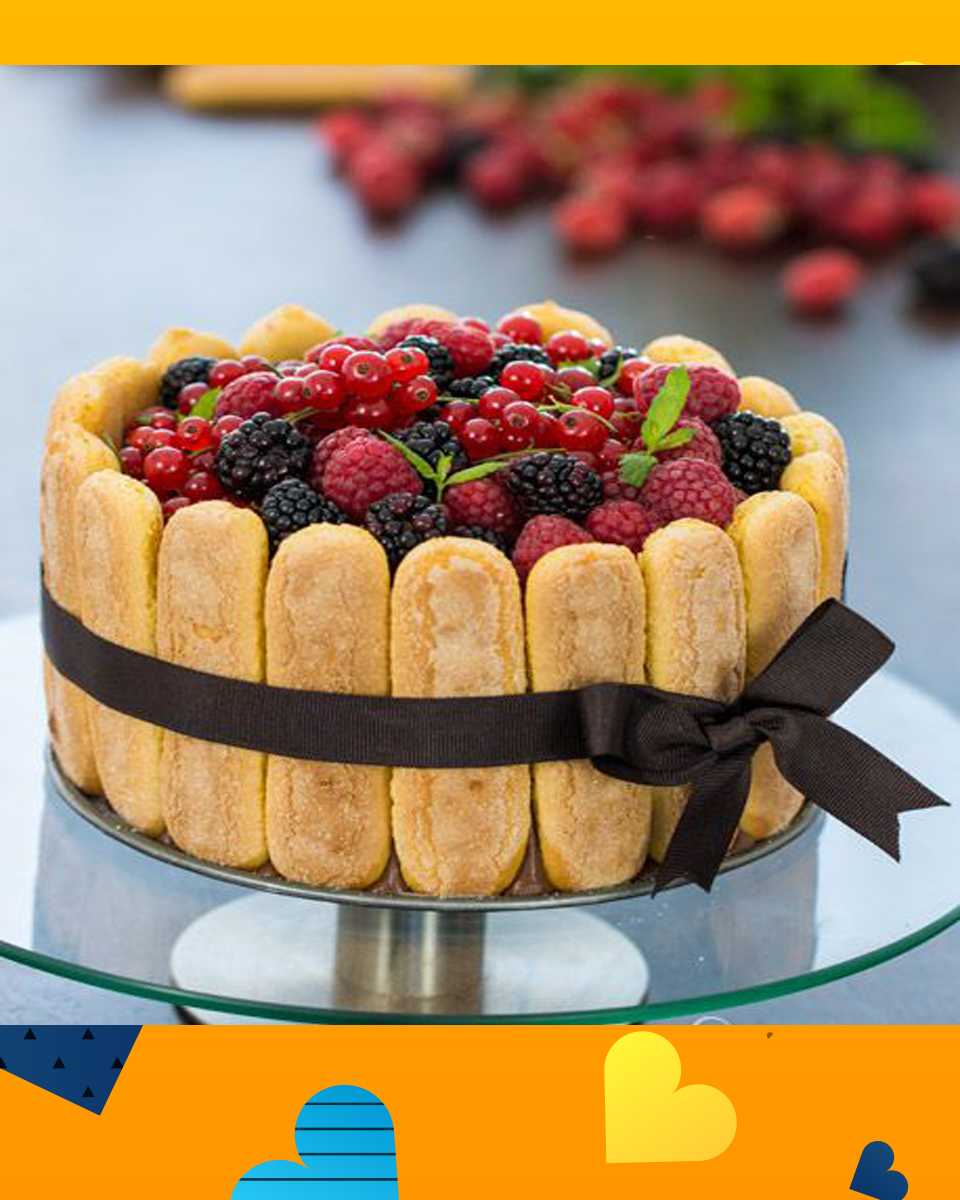 French Raspberry Charlotte Cake - NaBakery